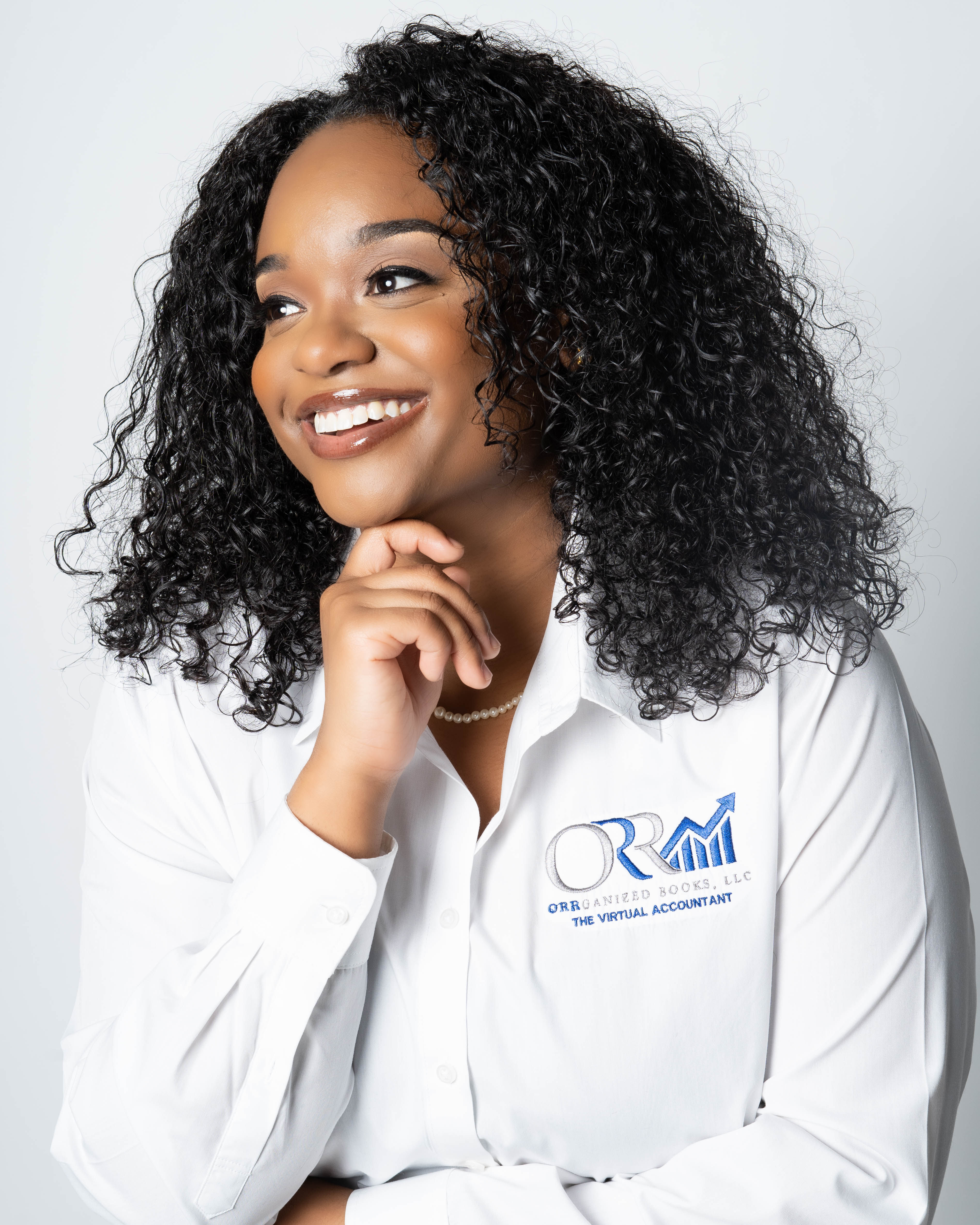 HEADSHOTS PHOTOGRAPHY SESSION – Captured By Jo